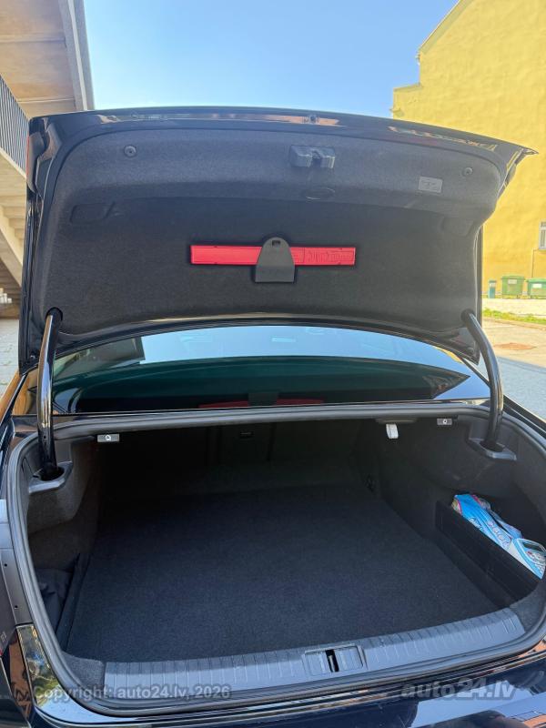 Melns Volkswagen Passat 2015 Tallina, ar dzinēja tilpumu 1.40 L un nobraukumu 194 tūkst. km par 8000 €, foto 10 vietnē AUTOMOTO.COM.LV