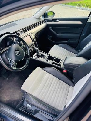 Melns Volkswagen Passat 2015 Viļņa, ar dzinēja tilpumu 1.80 L un nobraukumu 221 tūkst. km par 10900 €, foto 8 vietnē AUTOMOTO.COM.LV