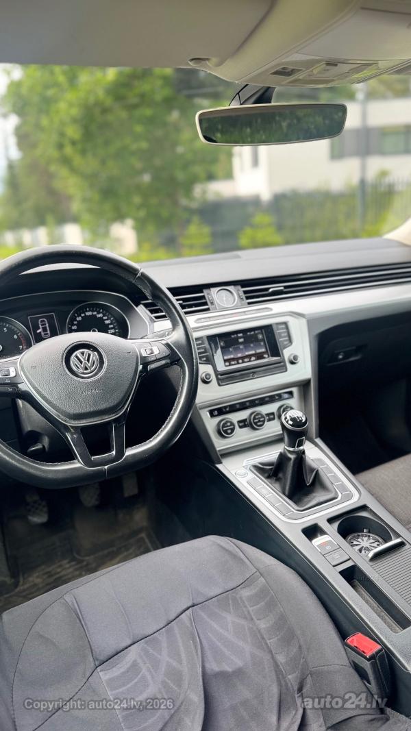 Melns Volkswagen Passat 2015 Tallina, ar dzinēja tilpumu 1.40 L un nobraukumu 200 tūkst. km par 8000 €, foto 8 vietnē AUTOMOTO.COM.LV