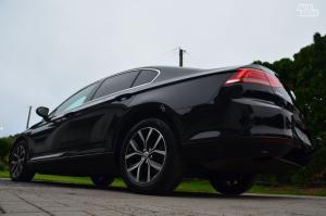 Melns Volkswagen Passat 2015 Kauņa, ar dzinēja tilpumu 2.00 L un nobraukumu 249 tūkst. km par 8650 €, foto 15 vietnē AUTOMOTO.COM.LV