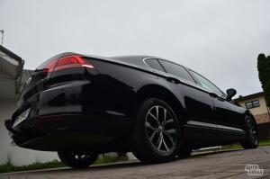 Melns Volkswagen Passat 2015 Kauņa, ar dzinēja tilpumu 2.00 L un nobraukumu 249 tūkst. km par 8650 €, foto 27 vietnē AUTOMOTO.COM.LV