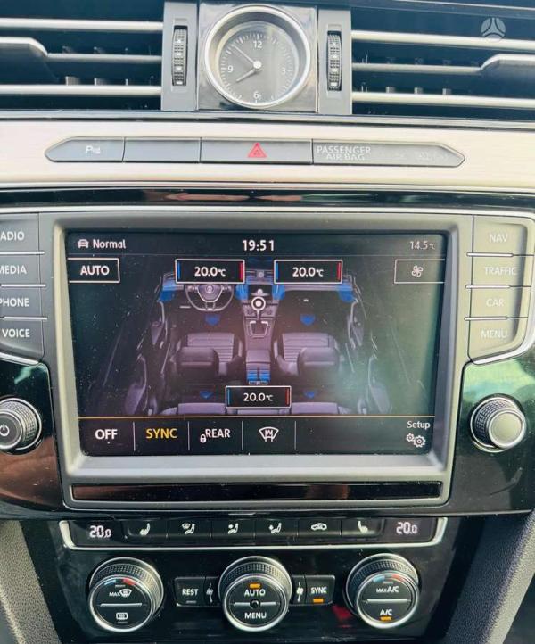 Melns Volkswagen Passat 2015 Viļņa, ar dzinēja tilpumu 1.80 L un nobraukumu 221 tūkst. km par 10500 €, foto 9 vietnē AUTOMOTO.COM.LV