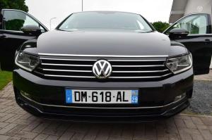 Black Volkswagen Passat 2015 in Kaunas, with an engine capacity of 2.00 L and mileage of 249 thousand km for 8650 €, photo 8 on AUTOMOTO.COM.LV