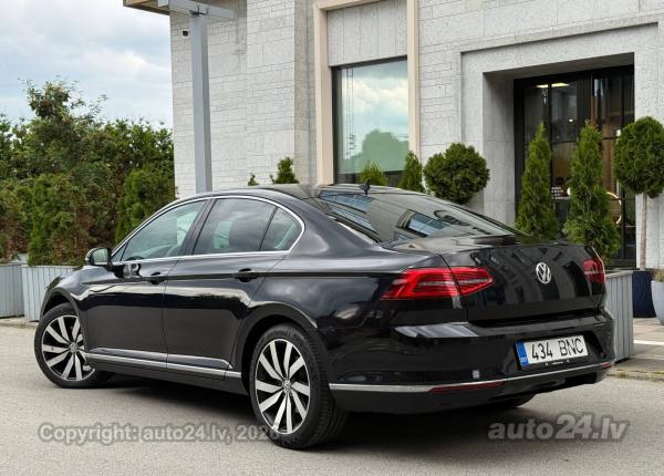 Melns Volkswagen Passat 2015 Tallina, ar dzinēja tilpumu 2.00 L un nobraukumu 211 tūkst. km par 11999 €, foto 8 vietnē AUTOMOTO.COM.LV