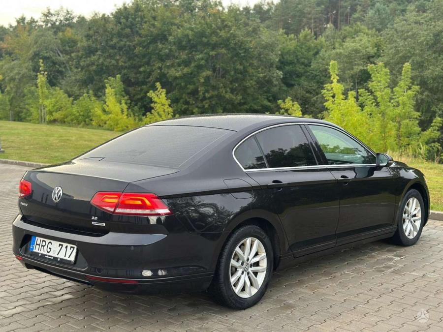 Melns Volkswagen Passat 2015 Nemenčinė, ar dzinēja tilpumu 1.97 L un nobraukumu 357 tūkst. km par 5600 €, foto 8 vietnē AUTOMOTO.COM.LV
