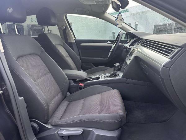 Melns Volkswagen Passat 2015 Nemenčinė, ar dzinēja tilpumu 1.97 L un nobraukumu 357 tūkst. km par 5600 €, foto 10 vietnē AUTOMOTO.COM.LV