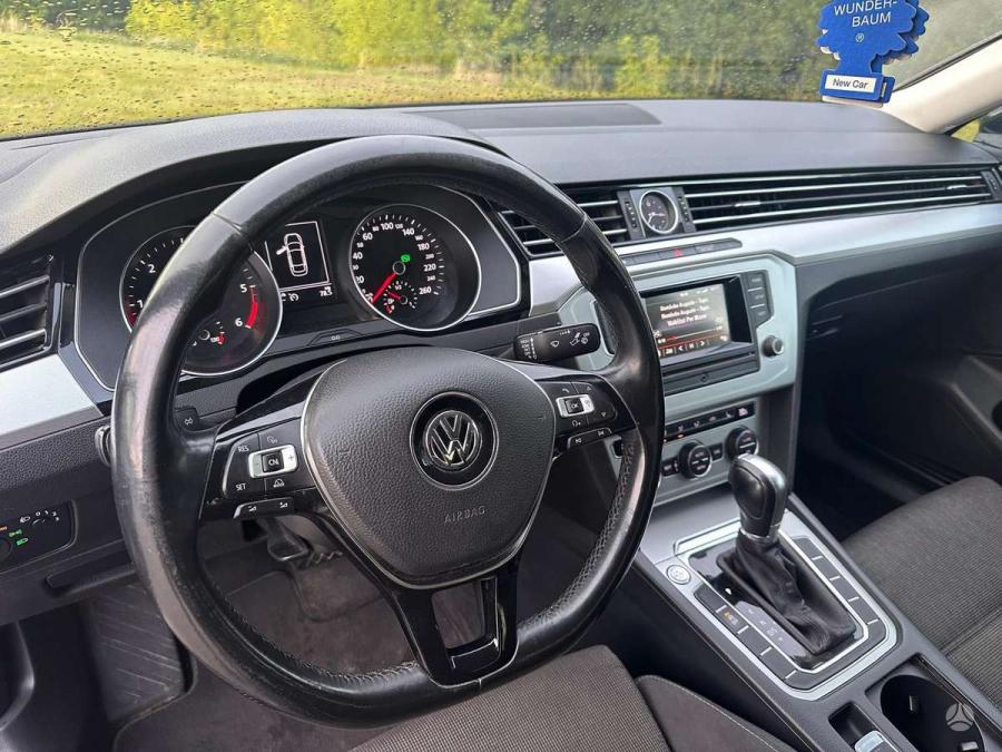 Melns Volkswagen Passat 2015 Nemenčinė, ar dzinēja tilpumu 1.97 L un nobraukumu 357 tūkst. km par 5600 €, foto 16 vietnē AUTOMOTO.COM.LV