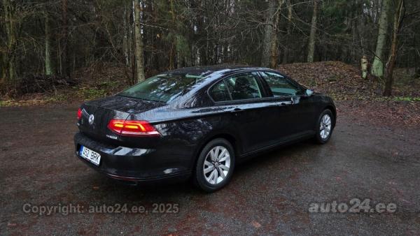 Melns Volkswagen Passat 2016 Tallina, ar dzinēja tilpumu 1.40 L un nobraukumu 264 tūkst. km par 7900 €, foto 1 vietnē AUTOMOTO.COM.LV