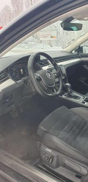 Black Volkswagen Passat 2016 in Taurage, with an engine capacity of 1.40 L and mileage of 192 thousand km for 10400 €, photo 9 on AUTOMOTO.COM.LV