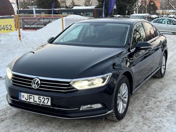 Black Volkswagen Passat 2016 in Vilnius, with an engine capacity of 1.40 L and mileage of 216 thousand km for 10000 €, photo 1 on AUTOMOTO.COM.LV