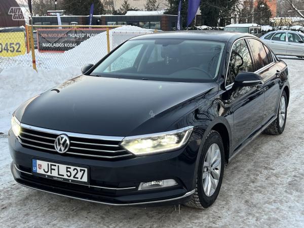 Black Volkswagen Passat 2016 in Vilnius, with an engine capacity of 1.40 L and mileage of 216 thousand km for 10000 €, photo 1 on AUTOMOTO.COM.LV