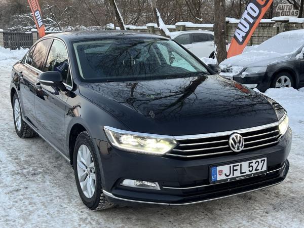 Black Volkswagen Passat 2016 in Vilnius, with an engine capacity of 1.40 L and mileage of 216 thousand km for 10000 €, photo 7 on AUTOMOTO.COM.LV