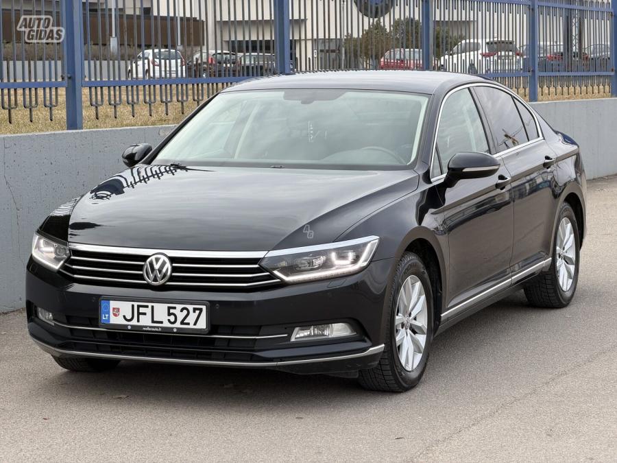 Black Volkswagen Passat 2016 in Vilnius, with an engine capacity of 1.40 L and mileage of 216 thousand km for 10000 €, photo 1 on AUTOMOTO.COM.LV
