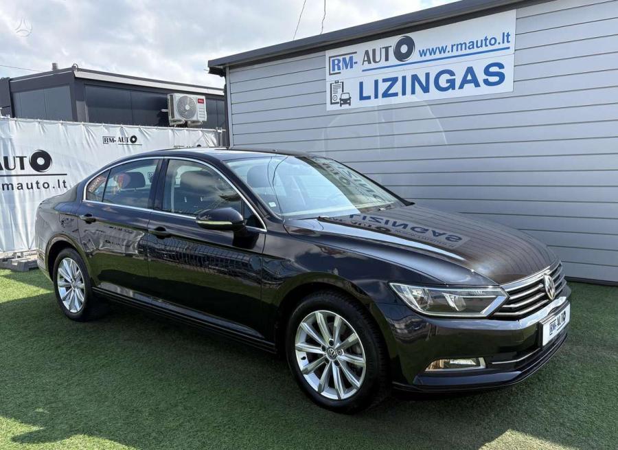 Melns Volkswagen Passat 2016 Panevēža, ar dzinēja tilpumu 1.60 L un nobraukumu 181 tūkst. km par 9300 €, foto 4 vietnē AUTOMOTO.COM.LV
