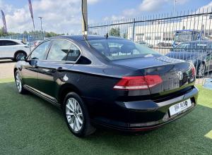 Melns Volkswagen Passat 2016 Panevēža, ar dzinēja tilpumu 1.60 L un nobraukumu 181 tūkst. km par 9300 €, foto 8 vietnē AUTOMOTO.COM.LV