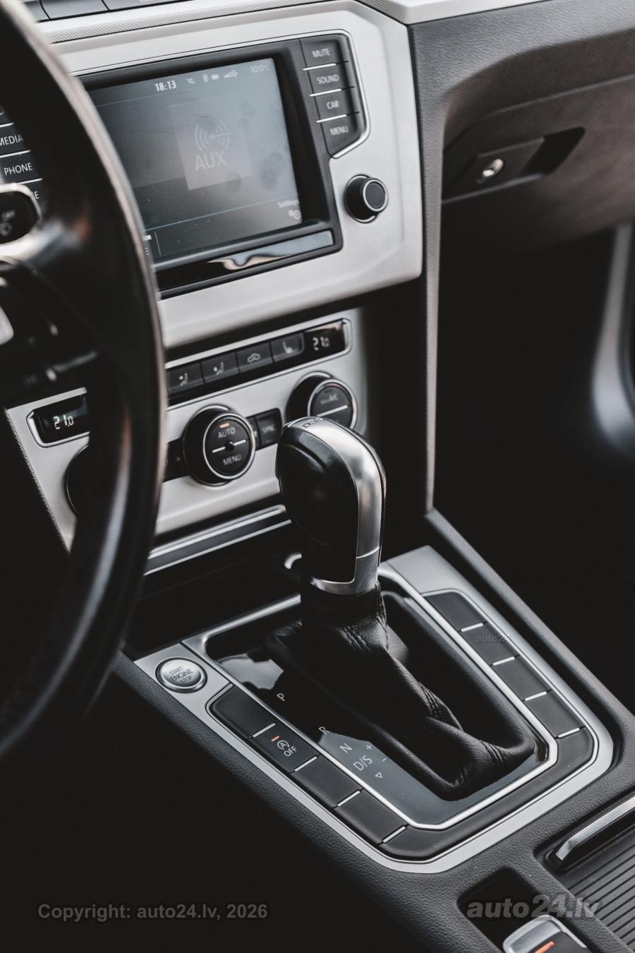 Black Volkswagen Passat 2016 in Tallinn, with an engine capacity of 1.40 L and mileage of 120 thousand km for 13500 €, photo 15 on AUTOMOTO.COM.LV