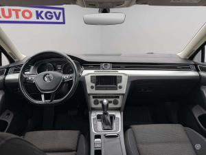 Black Volkswagen Passat 2016 in Kaunas, with an engine capacity of 2.00 L and mileage of 230 thousand km for 9999 €, photo 13 on AUTOMOTO.COM.LV