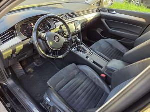 Black Volkswagen Passat 2016 in Vilnius, with an engine capacity of 1.80 L and mileage of 286 thousand km for 10000 €, photo 8 on AUTOMOTO.COM.LV