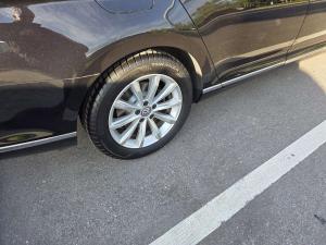Black Volkswagen Passat 2016 in Vilnius, with an engine capacity of 1.80 L and mileage of 286 thousand km for 10000 €, photo 9 on AUTOMOTO.COM.LV