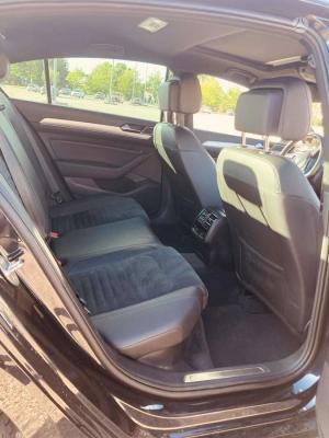 Melns Volkswagen Passat 2016 Kauņa, ar dzinēja tilpumu 1.40 L un nobraukumu 236 tūkst. km par 11000 €, foto 10 vietnē AUTOMOTO.COM.LV