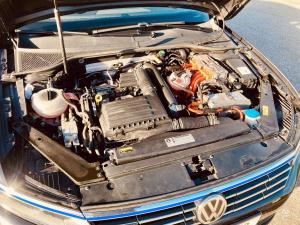 Melns Volkswagen Passat 2016 Kauņa, ar dzinēja tilpumu 1.40 L un nobraukumu 236 tūkst. km par 11000 €, foto 17 vietnē AUTOMOTO.COM.LV