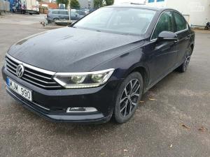 Black Volkswagen Passat 2016 in Kaunas, with an engine capacity of 2.00 L and mileage of 385 thousand km for 5950 €, photo  on AUTOMOTO.COM.LV