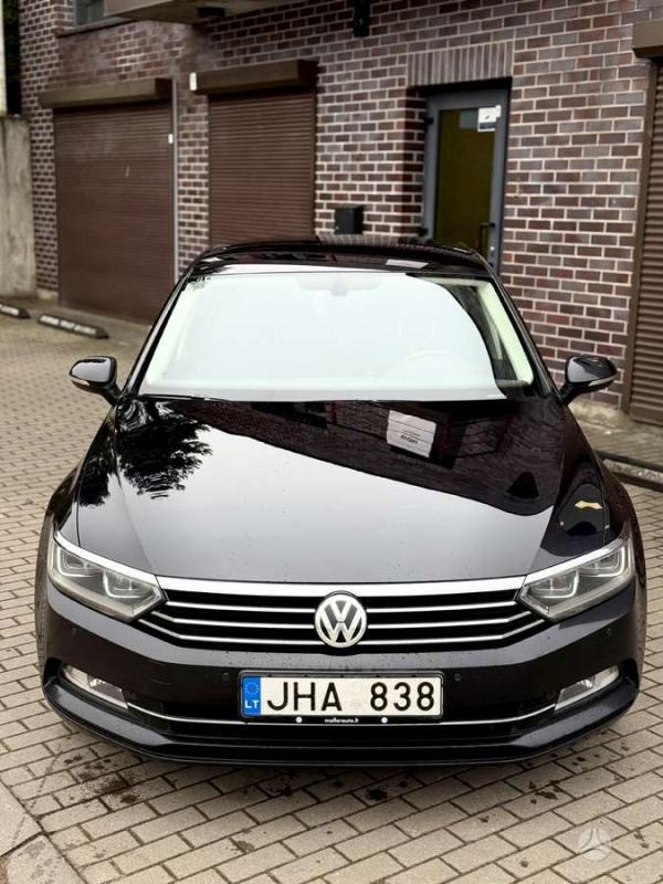 Melns Volkswagen Passat 2017 Viļņa, ar dzinēja tilpumu 2.00 L un nobraukumu 299 tūkst. km par 9000 €, foto 3 vietnē AUTOMOTO.COM.LV