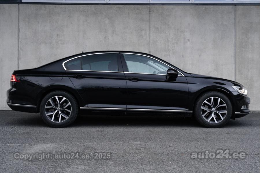 Black Volkswagen Passat 2017 in Tallinn, with an engine capacity of 1.80 L and mileage of 170 thousand km for 14800 €, photo 3 on AUTOMOTO.COM.LV