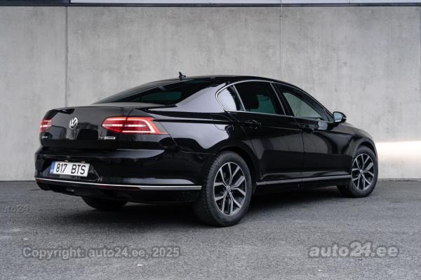 Melns Volkswagen Passat 2017 Tallina, ar dzinēja tilpumu 1.80 L un nobraukumu 170 tūkst. km par 14800 €, foto 5 vietnē AUTOMOTO.COM.LV