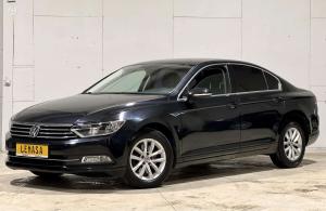Melns Volkswagen Passat 2017 Klaipėda, ar dzinēja tilpumu 1.60 L un nobraukumu 220 tūkst. km par 7999 €, foto  vietnē AUTOMOTO.COM.LV