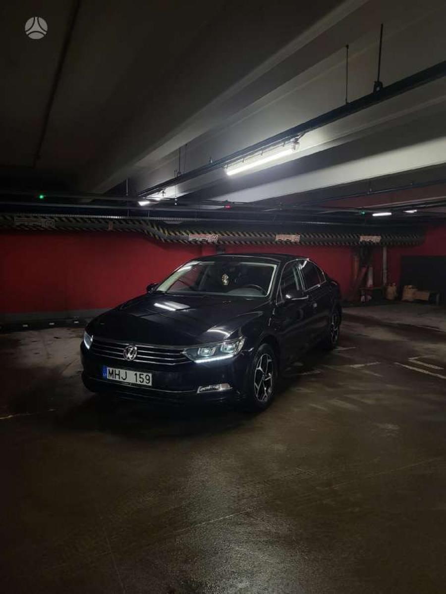 Melns Volkswagen Passat 2017 Viļņa, ar dzinēja tilpumu 1.40 L un nobraukumu 187 tūkst. km par 10500 €, foto 1 vietnē AUTOMOTO.COM.LV