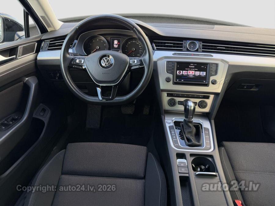 Melns Volkswagen Passat 2017 Pērnava, ar dzinēja tilpumu 1.80 L un nobraukumu 74 tūkst. km par 15900 €, foto 7 vietnē AUTOMOTO.COM.LV