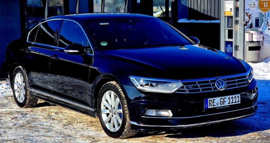 Melns Volkswagen Passat 2017 Kretinga, ar dzinēja tilpumu 2.00 L un nobraukumu 191 tūkst. km par 14750 €, foto 3 vietnē AUTOMOTO.COM.LV