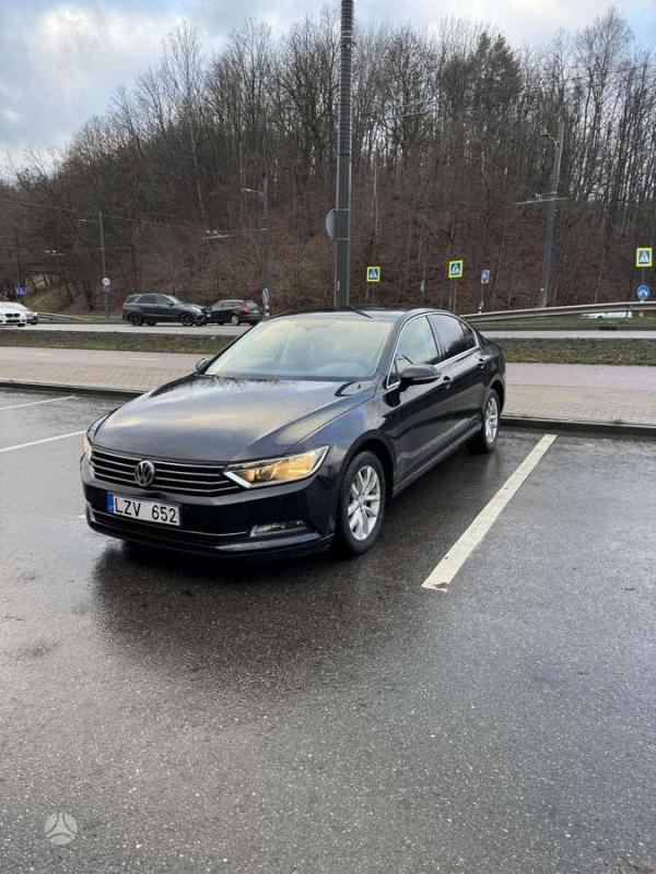 Melns Volkswagen Passat 2017 Kauņa, ar dzinēja tilpumu 1.60 L un nobraukumu 303 tūkst. km par 8000 €, foto 1 vietnē AUTOMOTO.COM.LV
