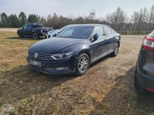 Melns Volkswagen Passat 2017 Radviliškis, ar dzinēja tilpumu 1.60 L un nobraukumu 444 tūkst. km par 5200 €, foto  vietnē AUTOMOTO.COM.LV