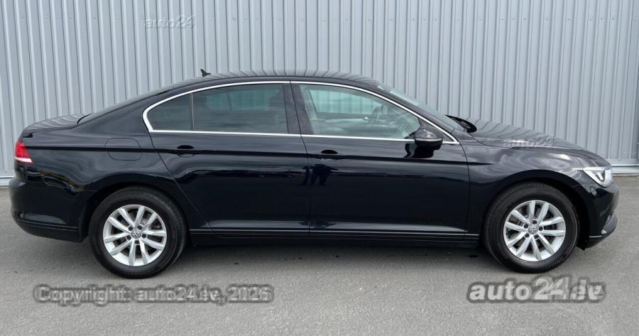 Melns Volkswagen Passat 2017 Tallina, ar dzinēja tilpumu 1.40 L un nobraukumu 189 tūkst. km par 13000 €, foto 4 vietnē AUTOMOTO.COM.LV