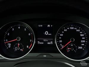 Черный Фольксваген Пассат 2017 в Авиженяй, объемом двигателя 1.40 л и пробегом 216 тыс. км за 9999 €, фото 26 на AUTOMOTO.COM.LV
