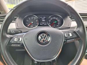 Melns Volkswagen Passat 2017 Viļņa, ar dzinēja tilpumu 1.40 L un nobraukumu 208 tūkst. km par 7700 €, foto 13 vietnē AUTOMOTO.COM.LV