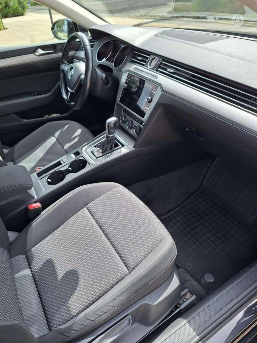 Melns Volkswagen Passat 2017 Viļņa, ar dzinēja tilpumu 1.40 L un nobraukumu 208 tūkst. km par 7700 €, foto 15 vietnē AUTOMOTO.COM.LV