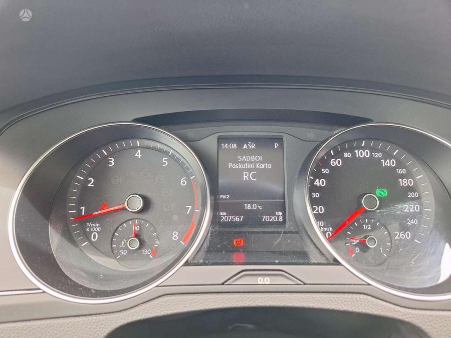 Melns Volkswagen Passat 2017 Viļņa, ar dzinēja tilpumu 1.40 L un nobraukumu 208 tūkst. km par 7700 €, foto 20 vietnē AUTOMOTO.COM.LV