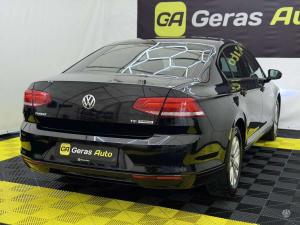 Melns Volkswagen Passat 2017 Viļņa, ar dzinēja tilpumu 1.40 L un nobraukumu 216 tūkst. km par 7999 €, foto 5 vietnē AUTOMOTO.COM.LV