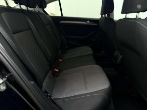 Melns Volkswagen Passat 2017 Viļņa, ar dzinēja tilpumu 1.40 L un nobraukumu 216 tūkst. km par 7999 €, foto 14 vietnē AUTOMOTO.COM.LV