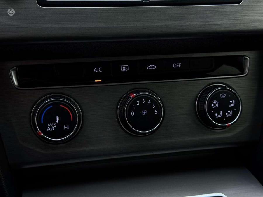 Melns Volkswagen Passat 2017 Viļņa, ar dzinēja tilpumu 1.40 L un nobraukumu 216 tūkst. km par 7999 €, foto 22 vietnē AUTOMOTO.COM.LV