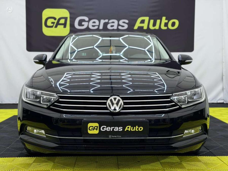 Melns Volkswagen Passat 2017 Viļņa, ar dzinēja tilpumu 1.40 L un nobraukumu 137 tūkst. km par 10499 €, foto 3 vietnē AUTOMOTO.COM.LV