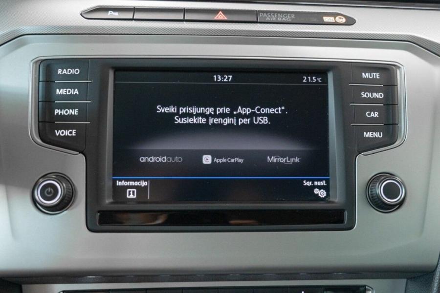 Black Volkswagen Passat 2017 in Vilnius, with an engine capacity of 1.40 L and mileage of 185 thousand km for 11500 €, photo 13 on AUTOMOTO.COM.LV