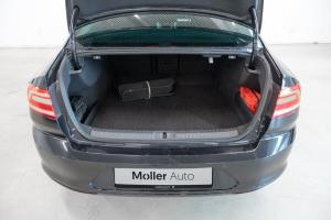 Black Volkswagen Passat 2017 in Vilnius, with an engine capacity of 1.40 L and mileage of 185 thousand km for 11500 €, photo 18 on AUTOMOTO.COM.LV