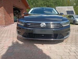 Melns Volkswagen Passat 2017 Kauņa, ar dzinēja tilpumu 1.40 L un nobraukumu 108 tūkst. km par 15500 €, foto 3 vietnē AUTOMOTO.COM.LV