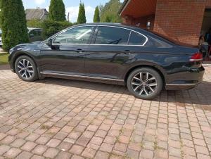 Melns Volkswagen Passat 2017 Kauņa, ar dzinēja tilpumu 1.40 L un nobraukumu 108 tūkst. km par 15500 €, foto 9 vietnē AUTOMOTO.COM.LV
