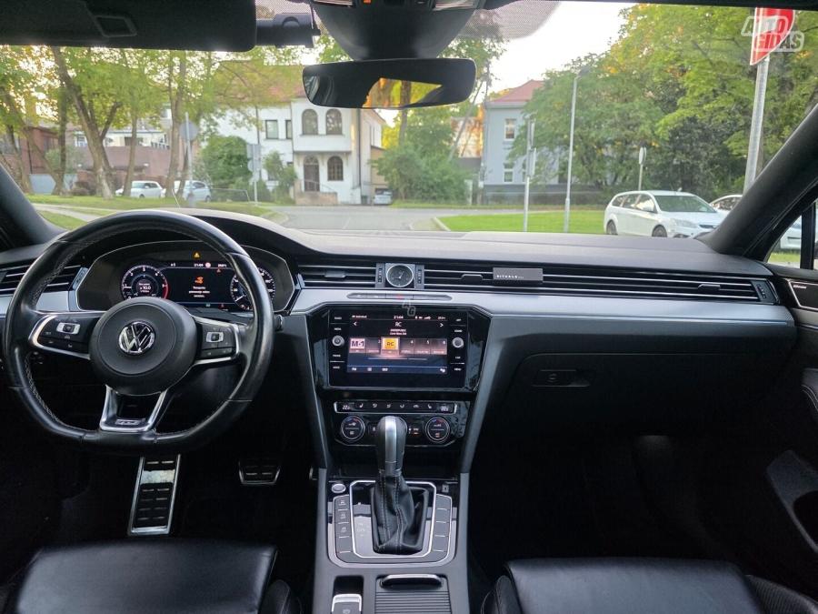 Black Volkswagen Passat 2017 in Kaunas, with an engine capacity of 2.00 L and mileage of 285 thousand km for 13900 €, photo 11 on AUTOMOTO.COM.LV