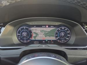 Black Volkswagen Passat 2017 in Kaunas, with an engine capacity of 2.00 L and mileage of 285 thousand km for 13900 €, photo 14 on AUTOMOTO.COM.LV